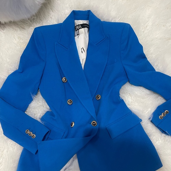 Zara | Jackets & Coats | Zara Classic Fit Gold Button Blazer | Poshmark